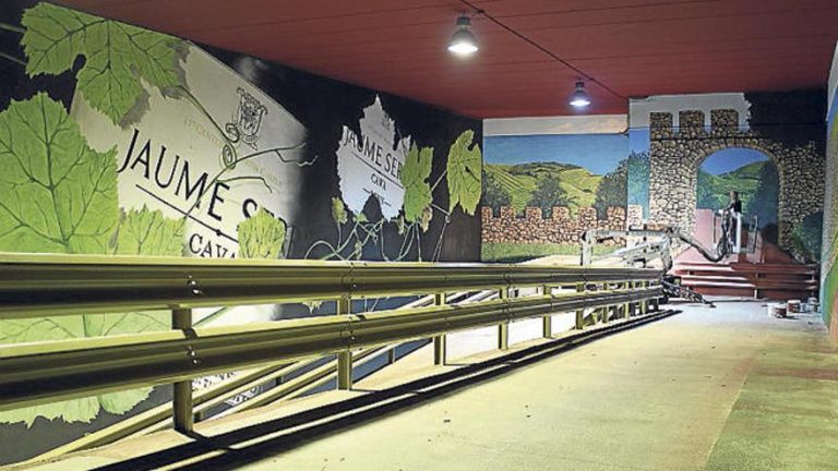 Fallece Jull, el artista que trajo a Ibiza su imaginación desbordante y ...